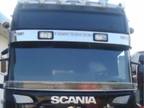 Stainless steel Stone catcher for the R Series without logo