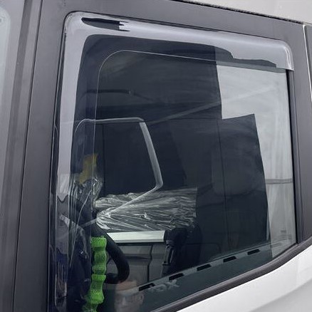 Window wind deflector DAF XF/XG/XG+ long model Truck Accessoires
