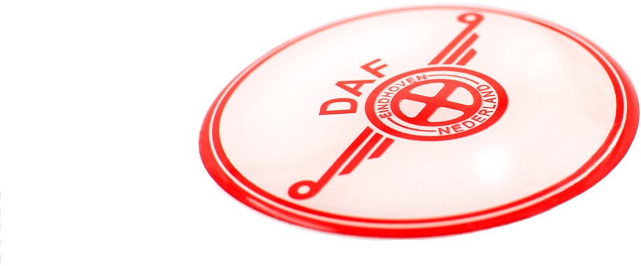 Hub sticker white with red DAF logo Truck Accessoires