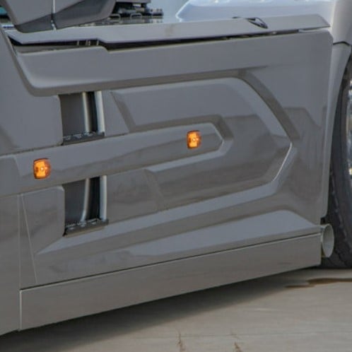 Polyester side skirt extension DAF XF / XG / XG+